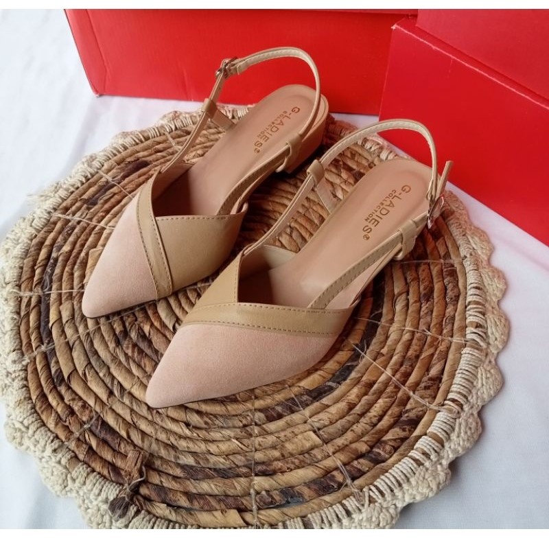 Jual SENDAL HELLS MODEL TERBARU HR 97 | Shopee Indonesia