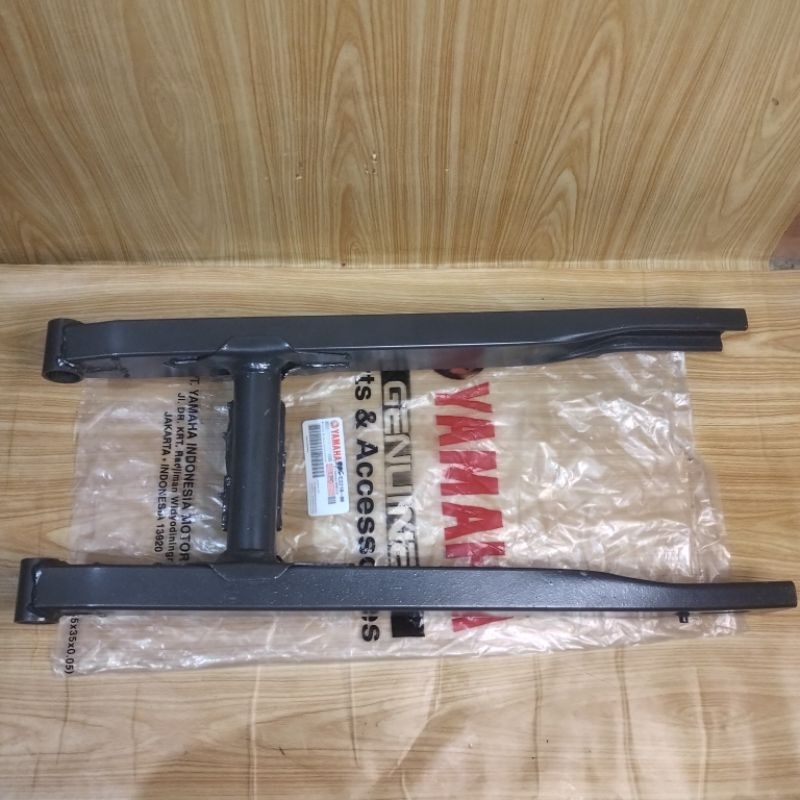 Jual SWING ARM SWING UNITRACK GARPU BELAKANG JUPITER MX NEW 5OC ...