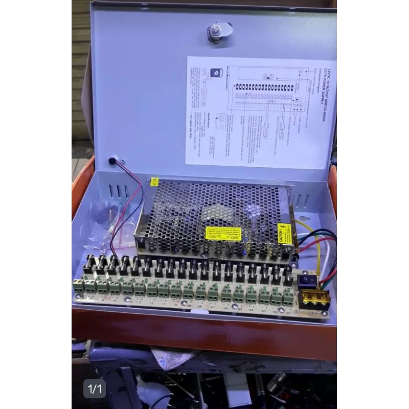 Jual power SUPPLY distribution box 12V 30A (untuk cctv) | Shopee Indonesia