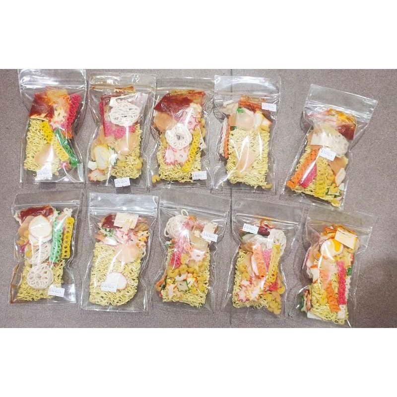 Jual Seblak Instant , sudah lengkap dengan bumbu nya tinggal masak. 1 ...
