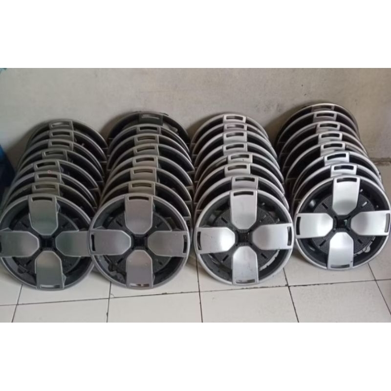 Jual WHEELDOP ORIGINAL WULING AIR EV R.12 ( BIJIAN ) | Shopee Indonesia