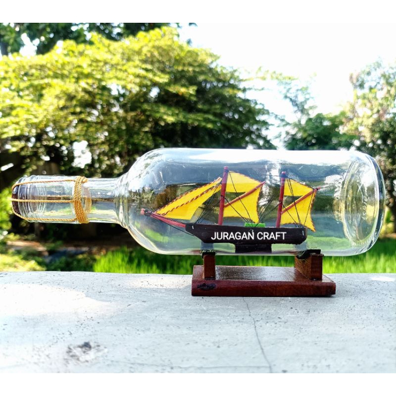Jual KAPAL DALAM BOTOL KAPAL BOTOL KACA MINIATUR UK M | Shopee Indonesia