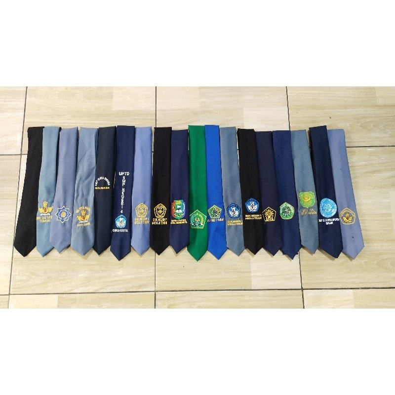 Jual DASI CUSTOM LOGO NAMA IDENTITAS SEKOLAH BORDIR | Shopee Indonesia