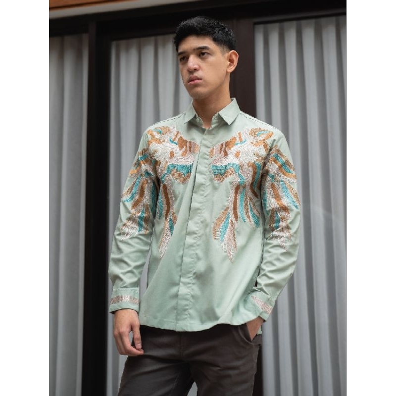 Jual Kemeja Bordir Pria NUC.ID Samba 05 (Sage Matcha) | Shopee Indonesia