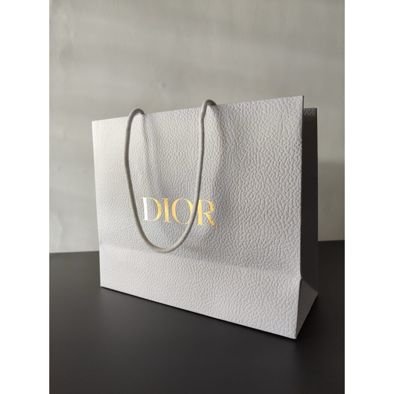 Jual paperbag original dior, ysl, gucci, nars. | Shopee Indonesia