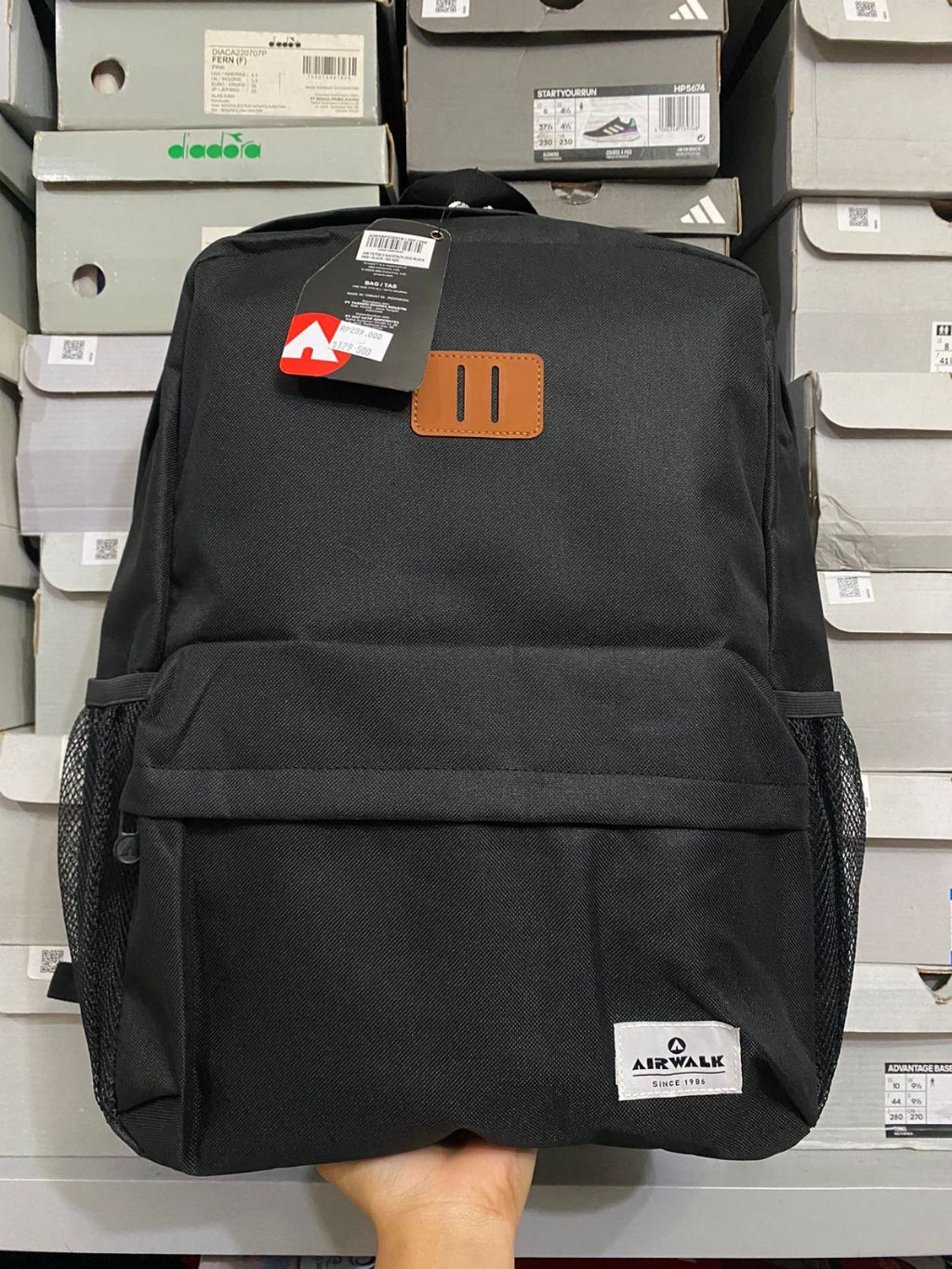 Jual Airwalk Tictoe II Backpack Black AIWXBP23091B Tas Ransel Original ...