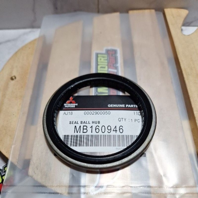 Jual Oil seal - Seal ball Hub Mitsubishi Triton MB160946 Original Japan ...