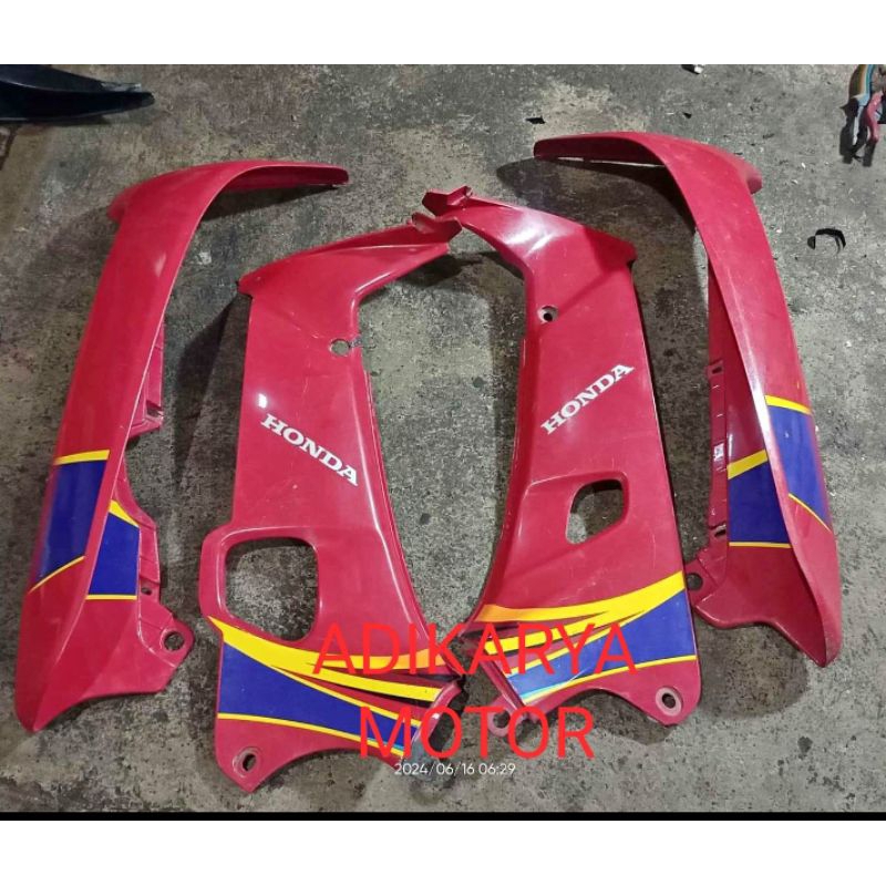 Jual DEK SAYAP LUAR DALAM SUPRA X LAMA WARNA MERAH HITAM SILVER BIRU ...