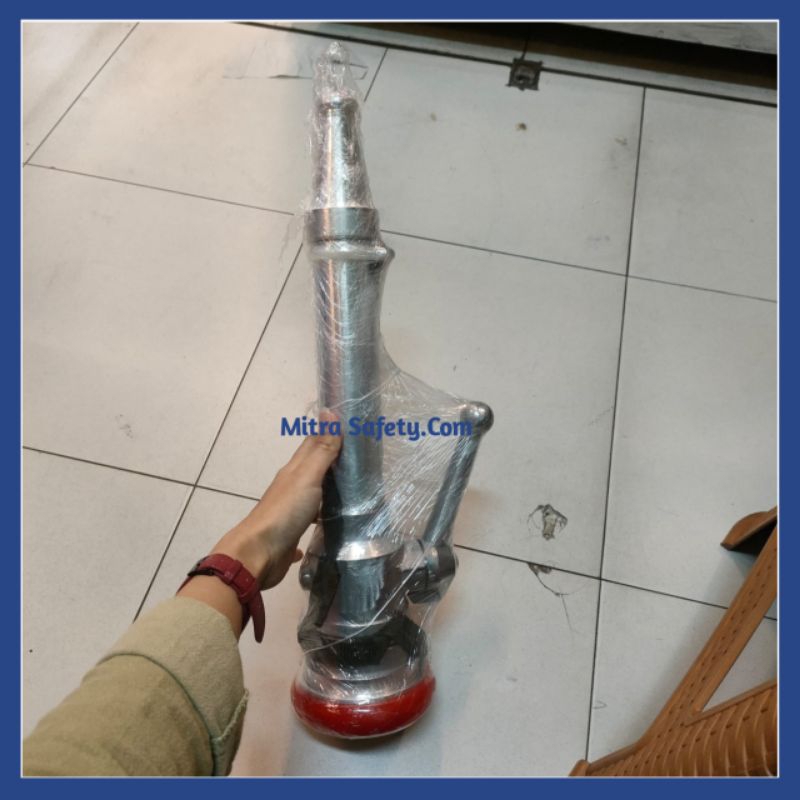 Jual Fire Hydrant Nozzle With Switch Handle And Pressure Pitot Gauge ...