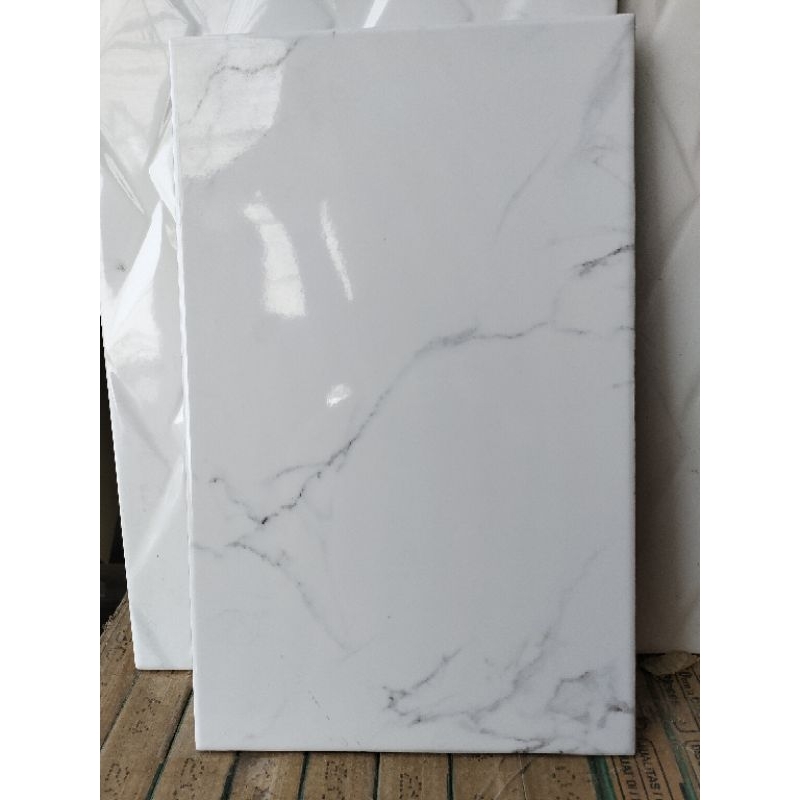 Jual Keramik 25x40 CARARA MULIA PUTIH GLOSSY mul | Shopee Indonesia