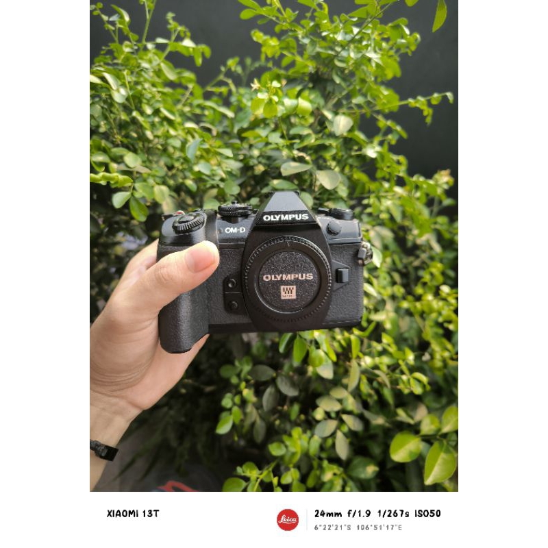 Jual Olympus em1ii Em1 mark ii body Only not Lumix | Shopee Indonesia