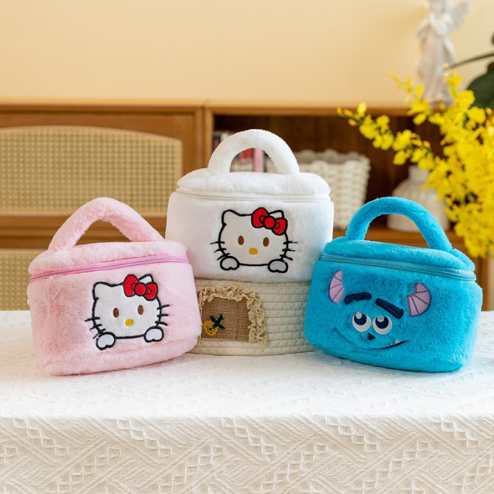 Jual OSM JKT T6289 Tas Kosmetik Bulu Halus / Pouch Serbaguna Jual OSM JKT T6289 Tas Kosmetik Bulu Halus / Pouch Serbaguna