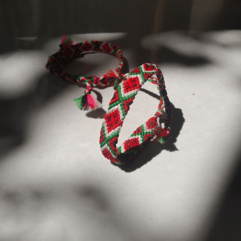 Jual gelang serut rajut motif semangka palestina handmade / gelang tali ...