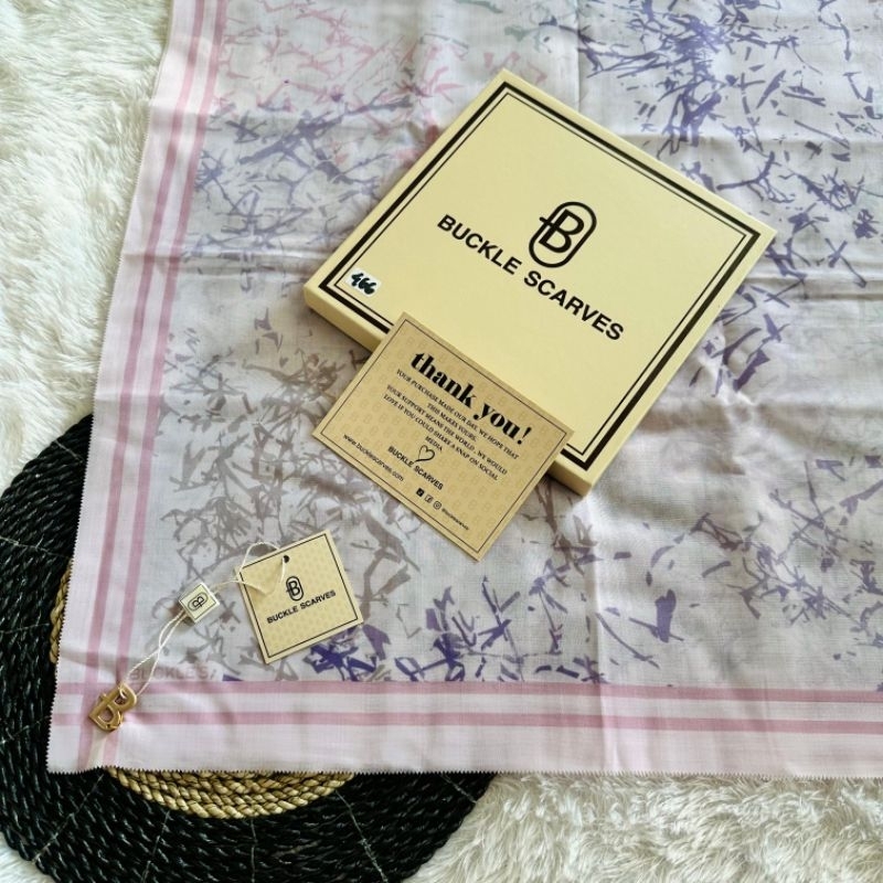 Jual NAGIH OOTD HIJAB AZARA BUCKLE SCARVES PREMIUM MOTIF SEGI EMPAT ...
