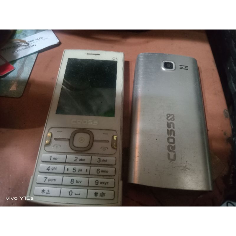 Jual handphone jadul kipet cross C5 kondisi normal fisik masih cukup ...