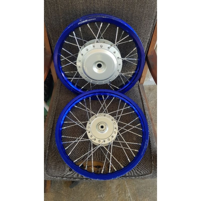Jual Velg Rossi master 140 160 R14 pnp Beat Scoopy Vario110 | Shopee ...