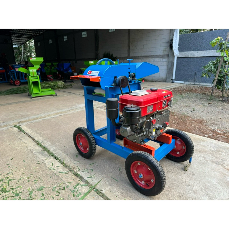 Jual Mesin Cacah Rumput Diesel solar kapasitas 2-3 ton/ Jam | Shopee ...