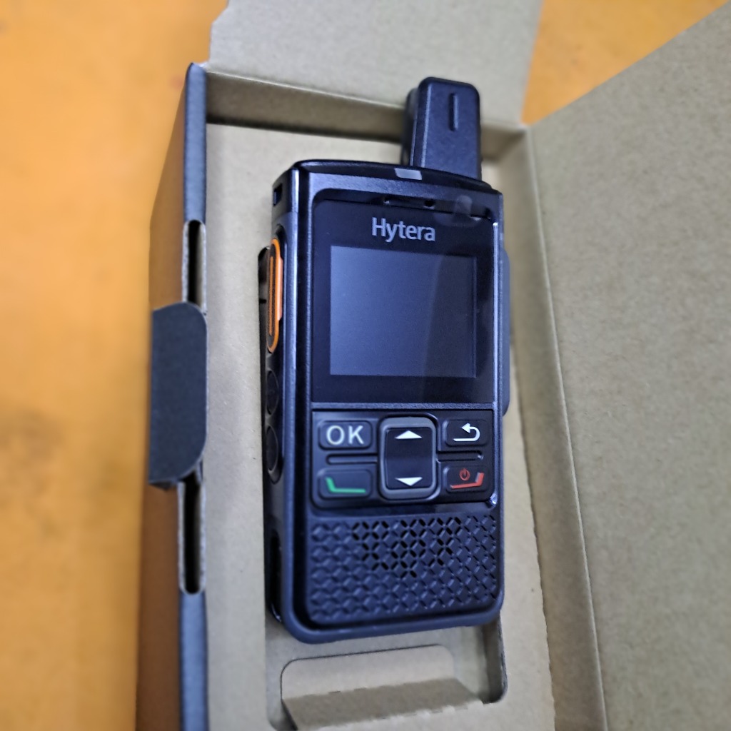 Jual HT POC Hytera PNC360s Wifi 4G LTE GPS ORIGINAL Garansi PNC-360 PNC ...