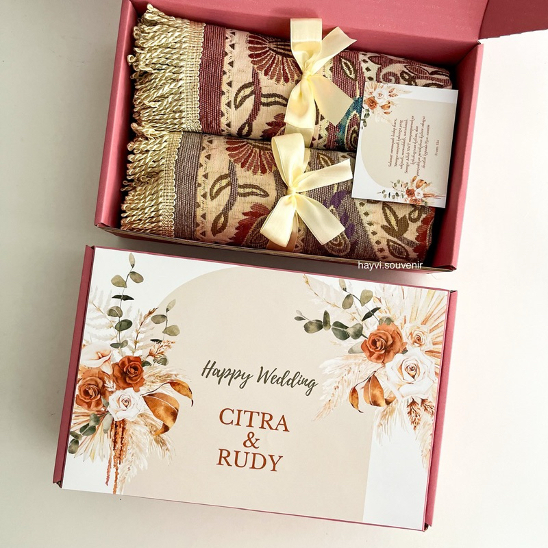 Jual Kado Pernikahan Kado Wedding Kado Nikah Hampers Sajadah Couple ...
