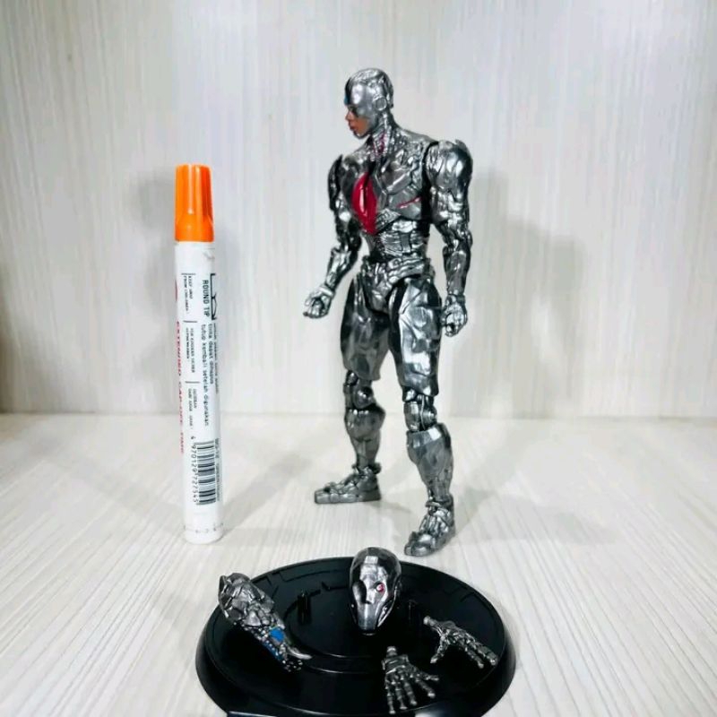 Jual Mainan action figure cyborg dc comics justice league zack snyder ...