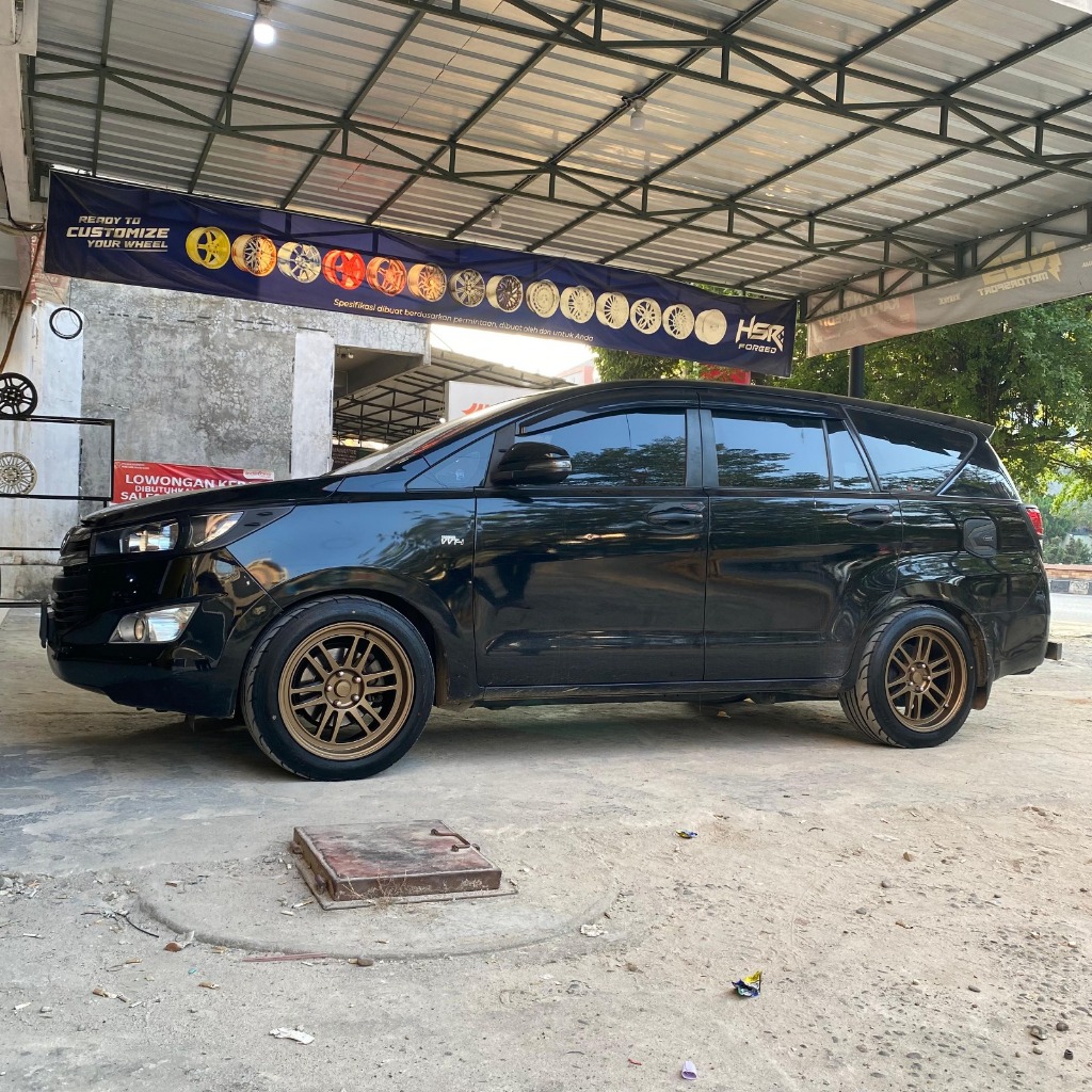 Jual Paketan Velg Innova R18 + Ban 235 50 R18 Semi Slick Velg Hsr Boroko Bly01 Ring 18 Lebar 9 ...