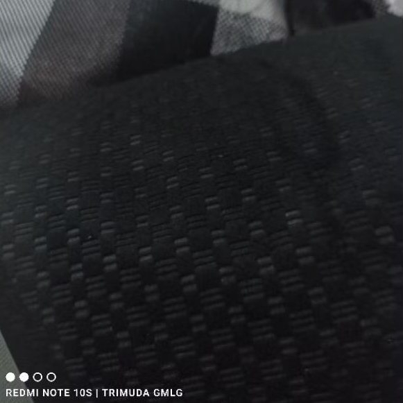 Jual Bahan Kain Jok Mobil Hitam Bermotif Sebagai Alternatif | Shopee ...