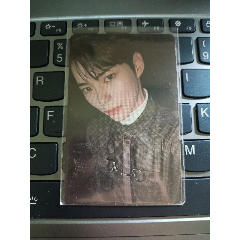 Jual ZEROBASEONE ZB1 Sung Hanbin Photocard PC Digipack Melpo Melting Point | Shopee Indonesia