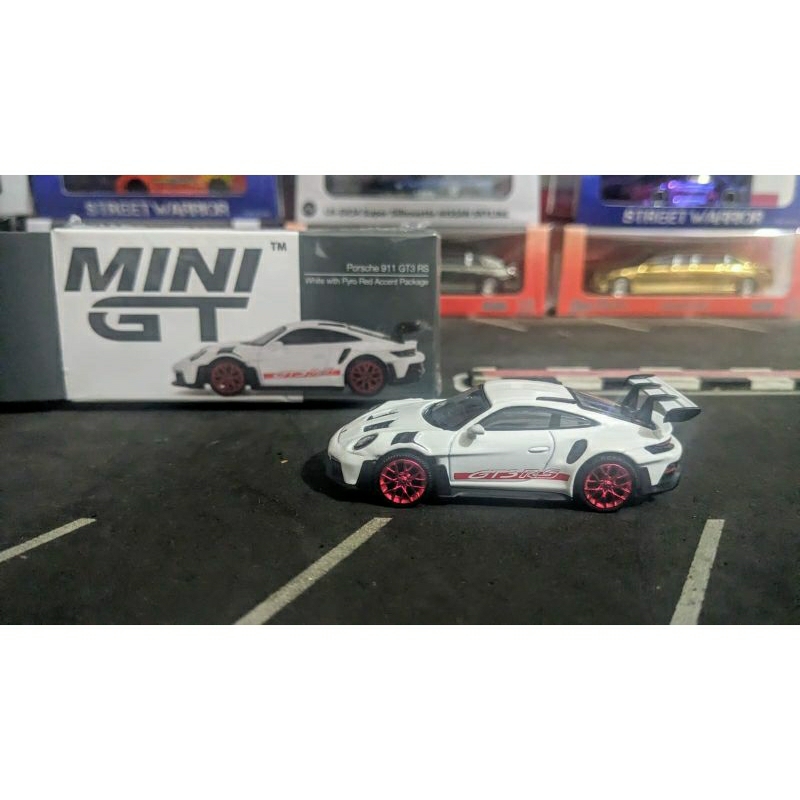 Jual Diecast Mini GT Porsche 911 GT3 RS White with Pyro Red Accent ...