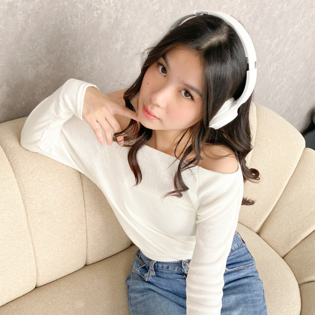 Jual Ari Top Atasan Knit Wanita Off Shoulder Korean Top Basic ...