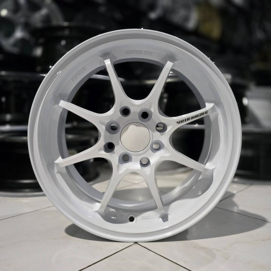 Jual velg mobil jdm ring 15 VOLKRAYS CE28 lebar 6,5 ET 40 velg R15 brio vios city freed jazz ...