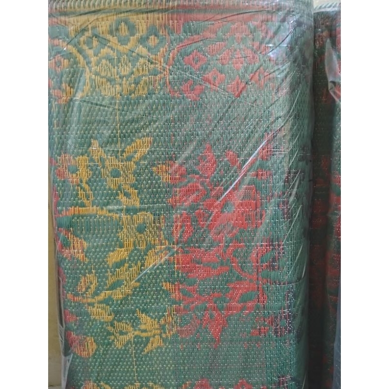 Jual TIKAR PLASTIK MEREK SINGA LAUT UKURAN 4X6 METER motif random ...