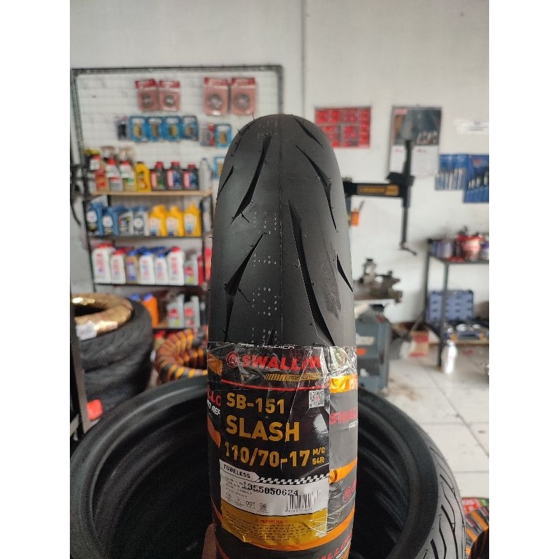 Jual BAN MOTOR TUBLESS SWALLOW SLASH 110/70-17 | Shopee Indonesia