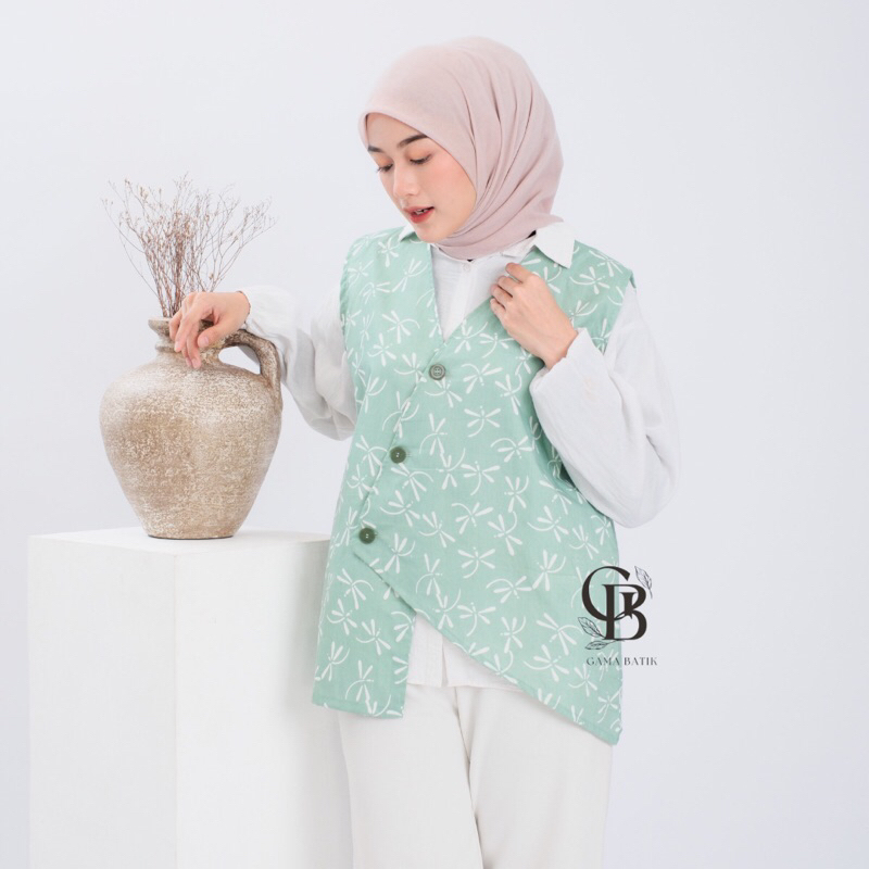 Jual Vest Batik Atasan Wanita Tanpa Lengan Rompi Batik Modern | Shopee ...