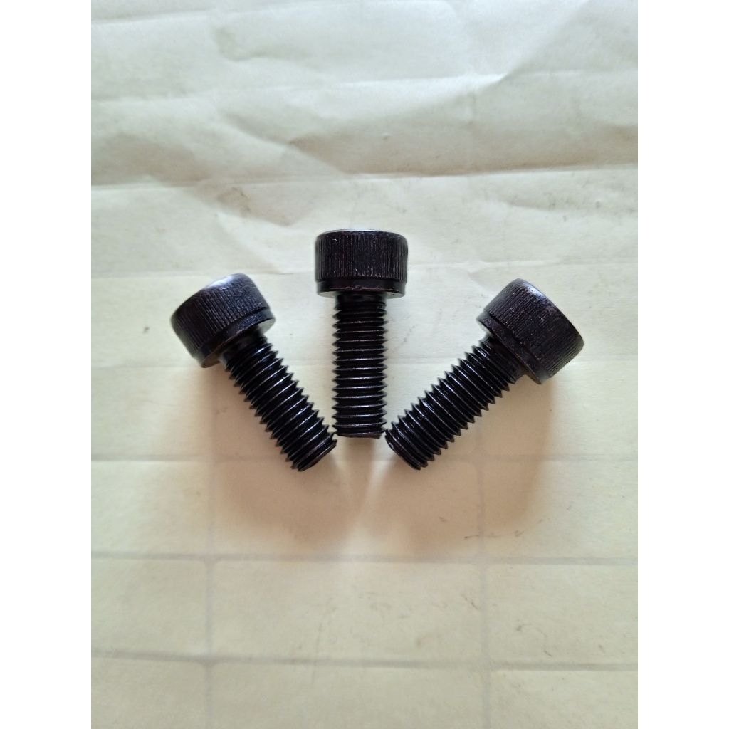 Jual 10 Pcs Baut L Hitam M8 8x20mm Socket head (Kunci L 6) | Shopee Indonesia