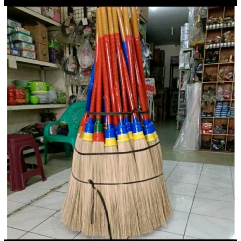 Jual Sapu Lidi Gagang Panjang / Sapu Jalanan / Sapu Taman Gagang Bambu ...