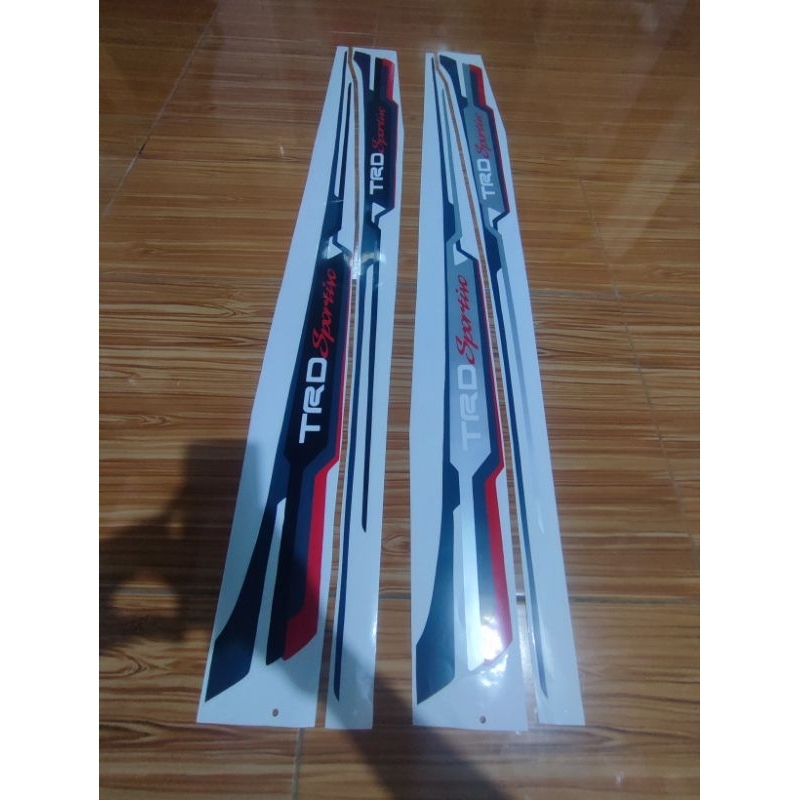 Jual stiker mobil Yaris TRD Sportivo sticker body samping Yaris ...