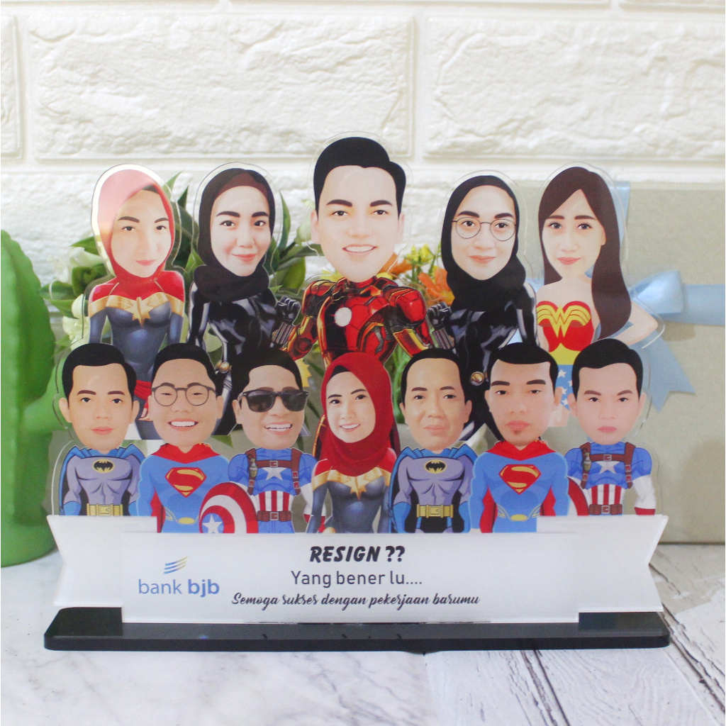 Jual Kado Farewell / Retirement gift / Farewell gift / Corporate gift ...