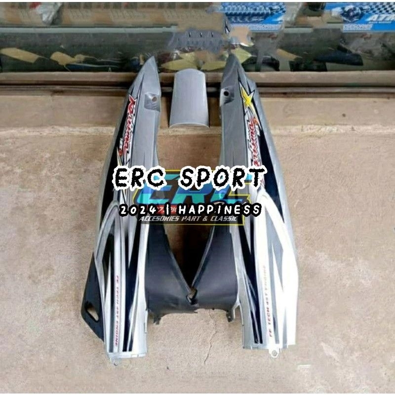 Jual cover bodi body belakang kanan kiri honda karisma 125 x silver ...