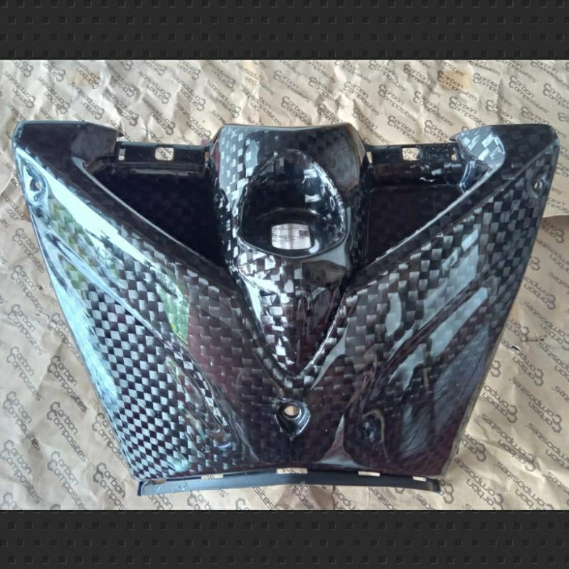 Jual LEGSHIELD LACI DECK TENGAH NMAX OLD CARBON KEVLAR | Shopee Indonesia