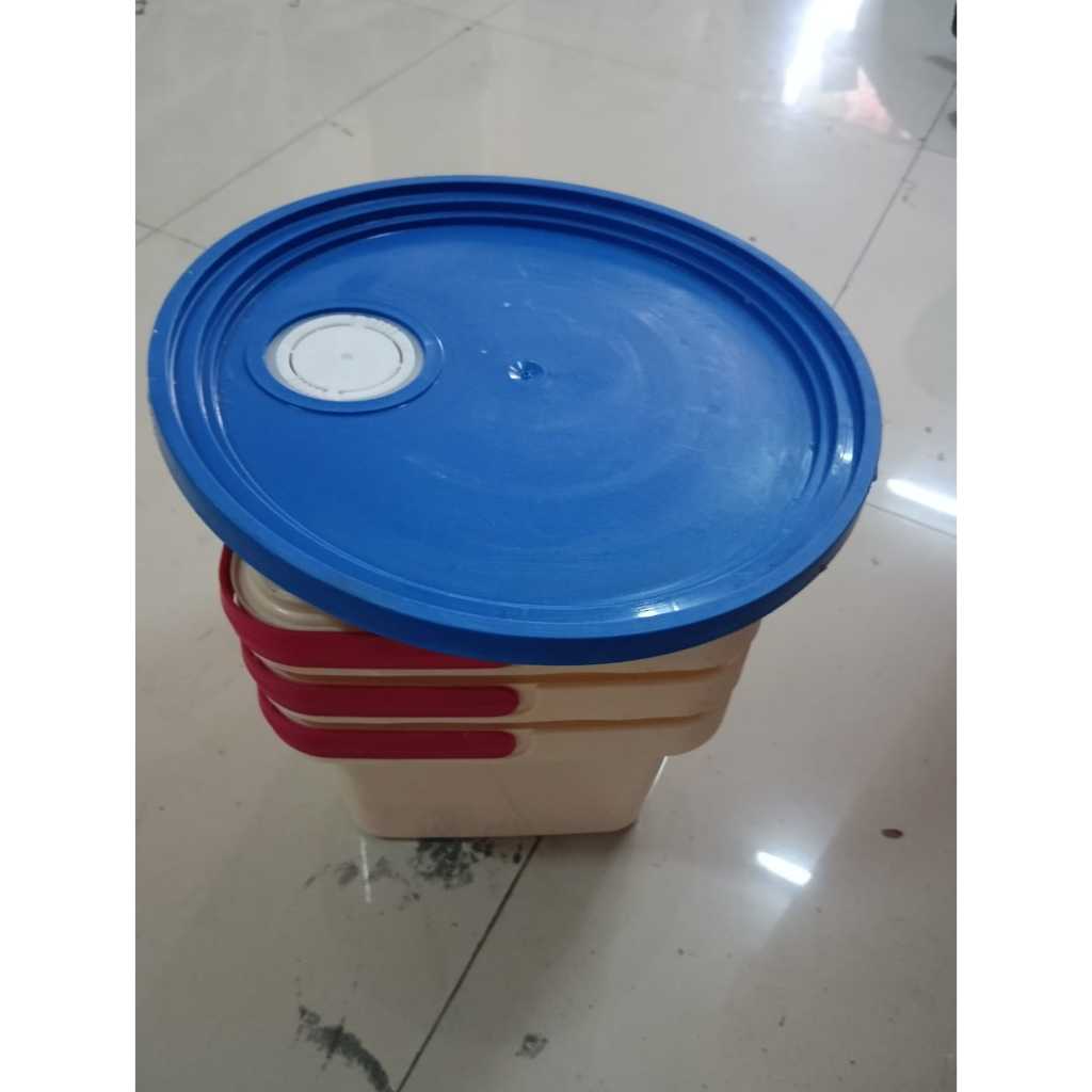 Jual TUTUP BEKAS EMBER CAT / LEM / MAKANAN UKURAN 25KG | Shopee Indonesia