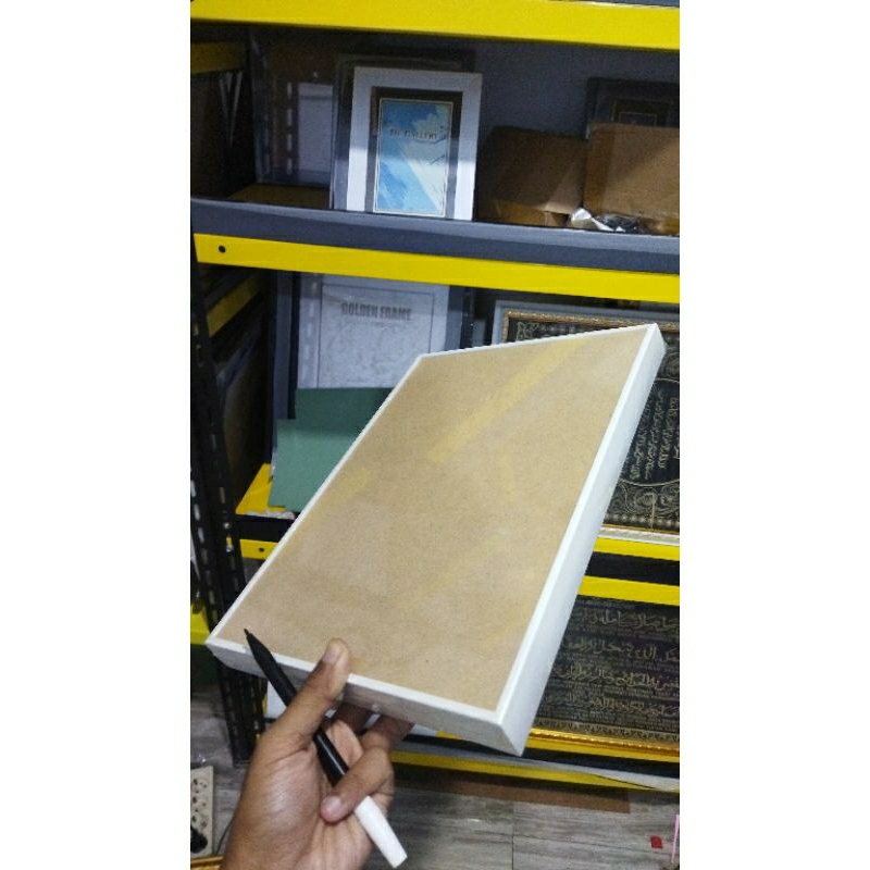 Jual Frame Blok Hitam dan Putih Minimalis | Shopee Indonesia