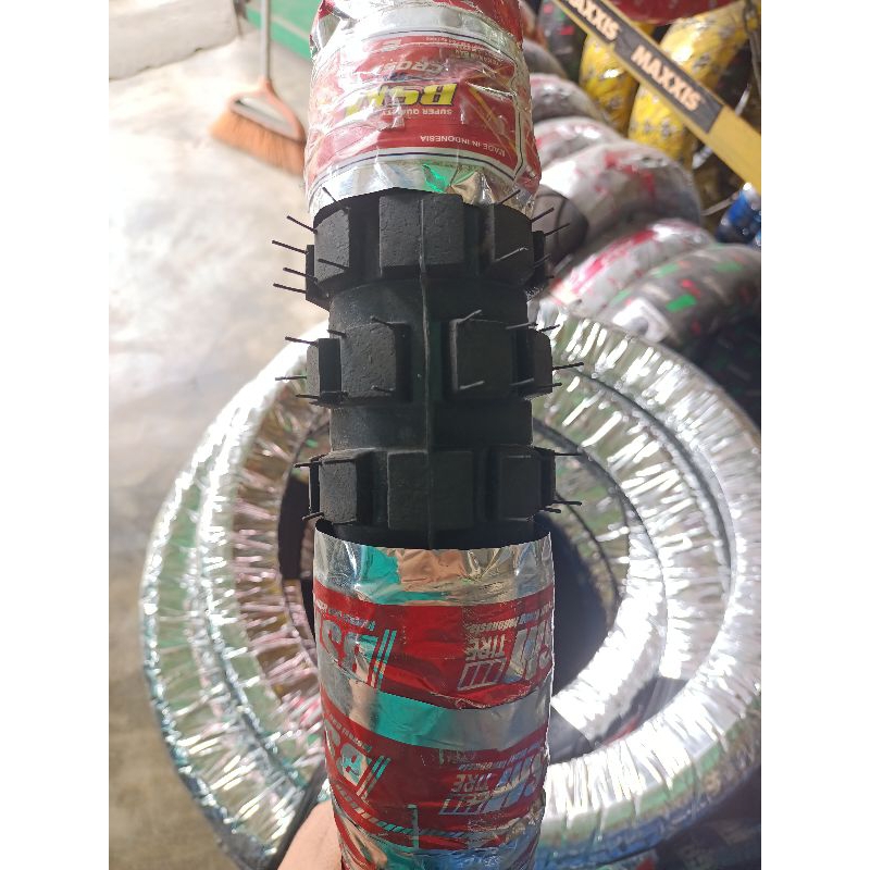 Jual BAN MOTOR TRAIL CROSS DEPAN BELAKANG UK 250 & 275 RING 17. COCOK ...