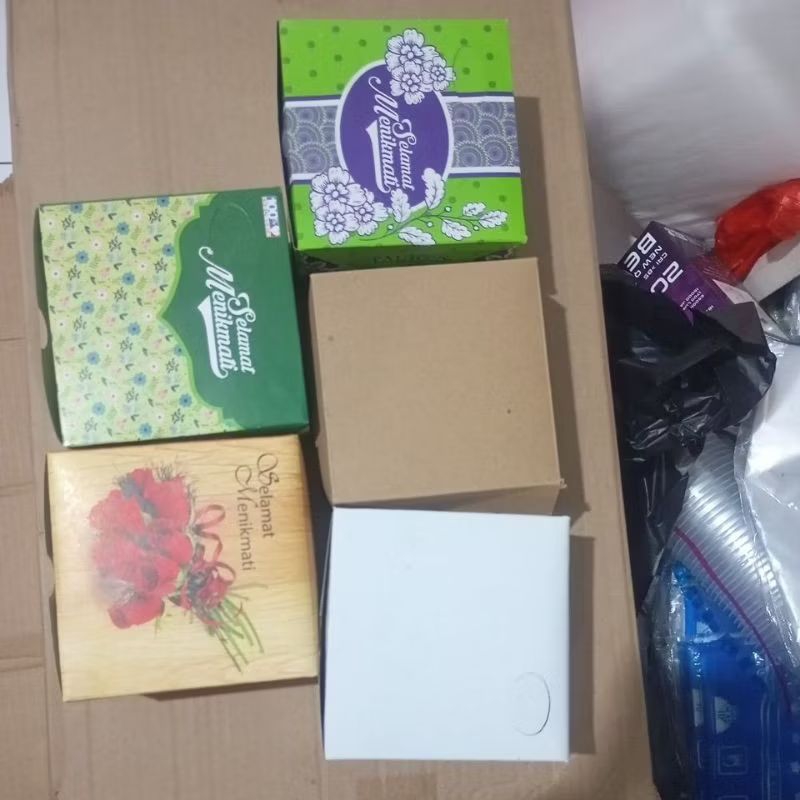 Jual KOTAK KUE 12 X 12 / PAPER SNACK BOX / KOTAK POLOS / KOTAK KARTON ...