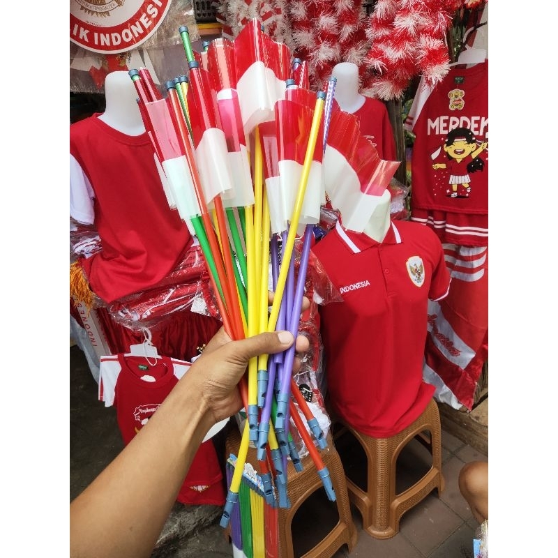 Jual BENDERA INDONESIA PAKAI STIK BENDERA PUIT | Shopee Indonesia