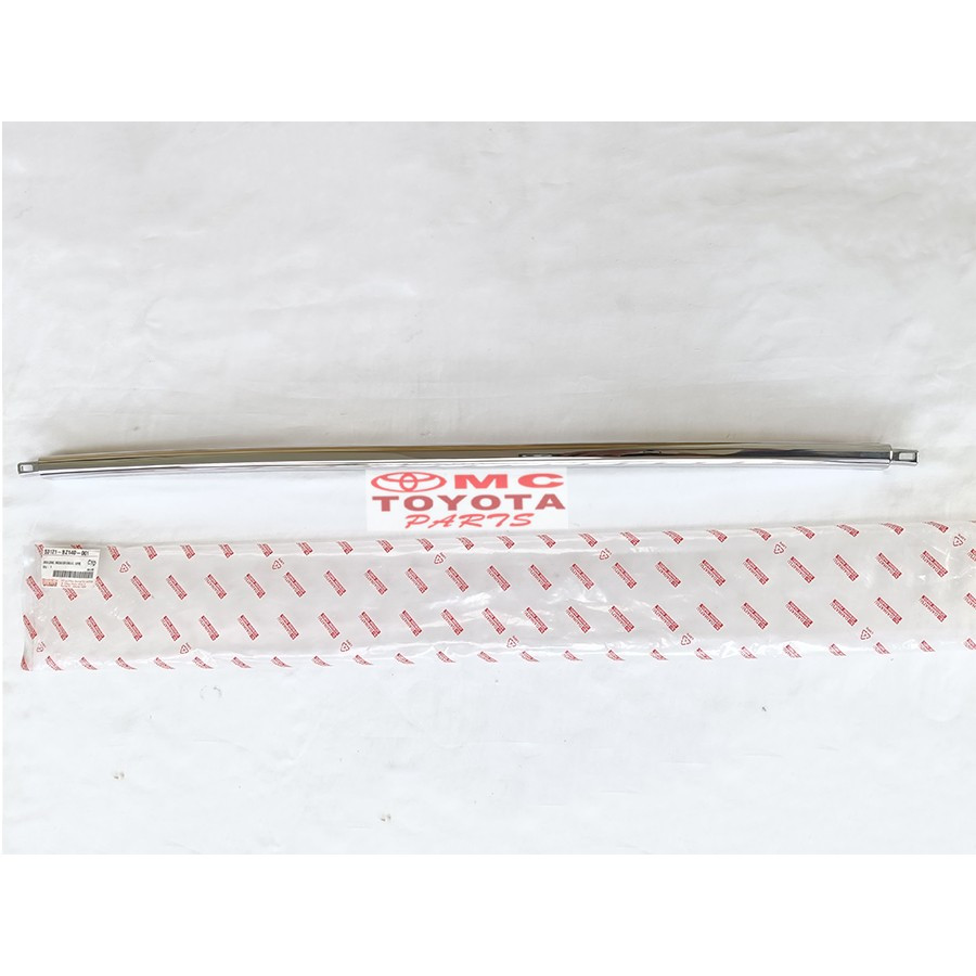 Jual Lis List Moulding Grill Grille Radiator Chrome Bemper Bumper Depan Atas Bawah Ayla 53121 ...