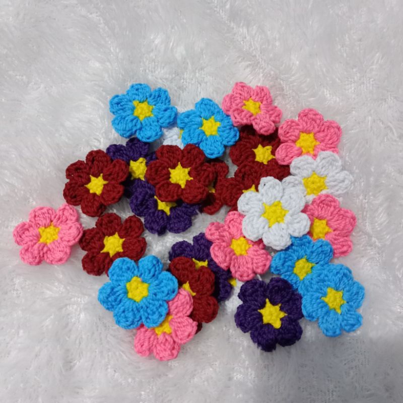 Jual aplikasi bunga rajut 3,3 cm | Shopee Indonesia