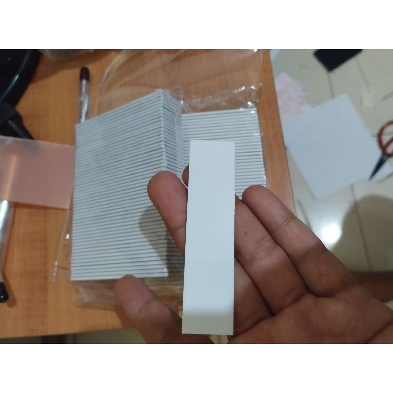 Jual BAHAN NAME TAG AKRILIK PUTIH | Shopee Indonesia