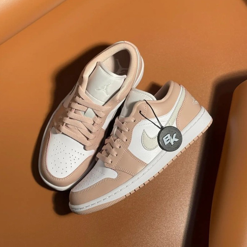 Jual AIR JORDAN 1 LOW PARTICLE BEIGE W | Shopee Indonesia