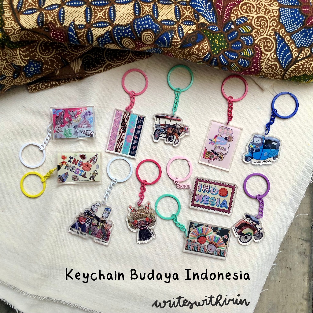 Jual (writeswithirin) Keychain Budaya Indonesia/ Illustrasi Gantungan ...