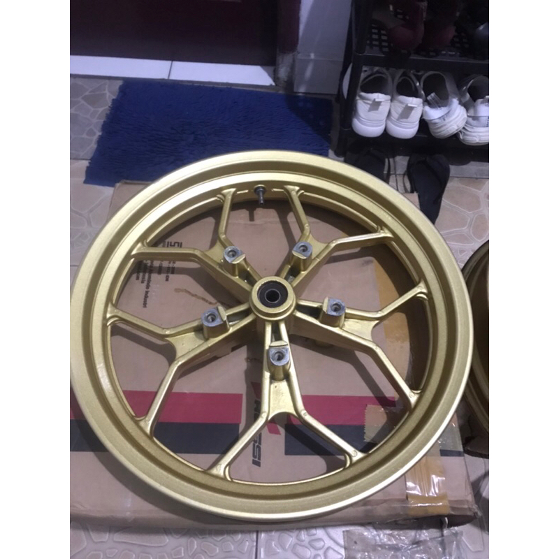 Jual Velg V-Rossi triple disk R15V2 | Shopee Indonesia